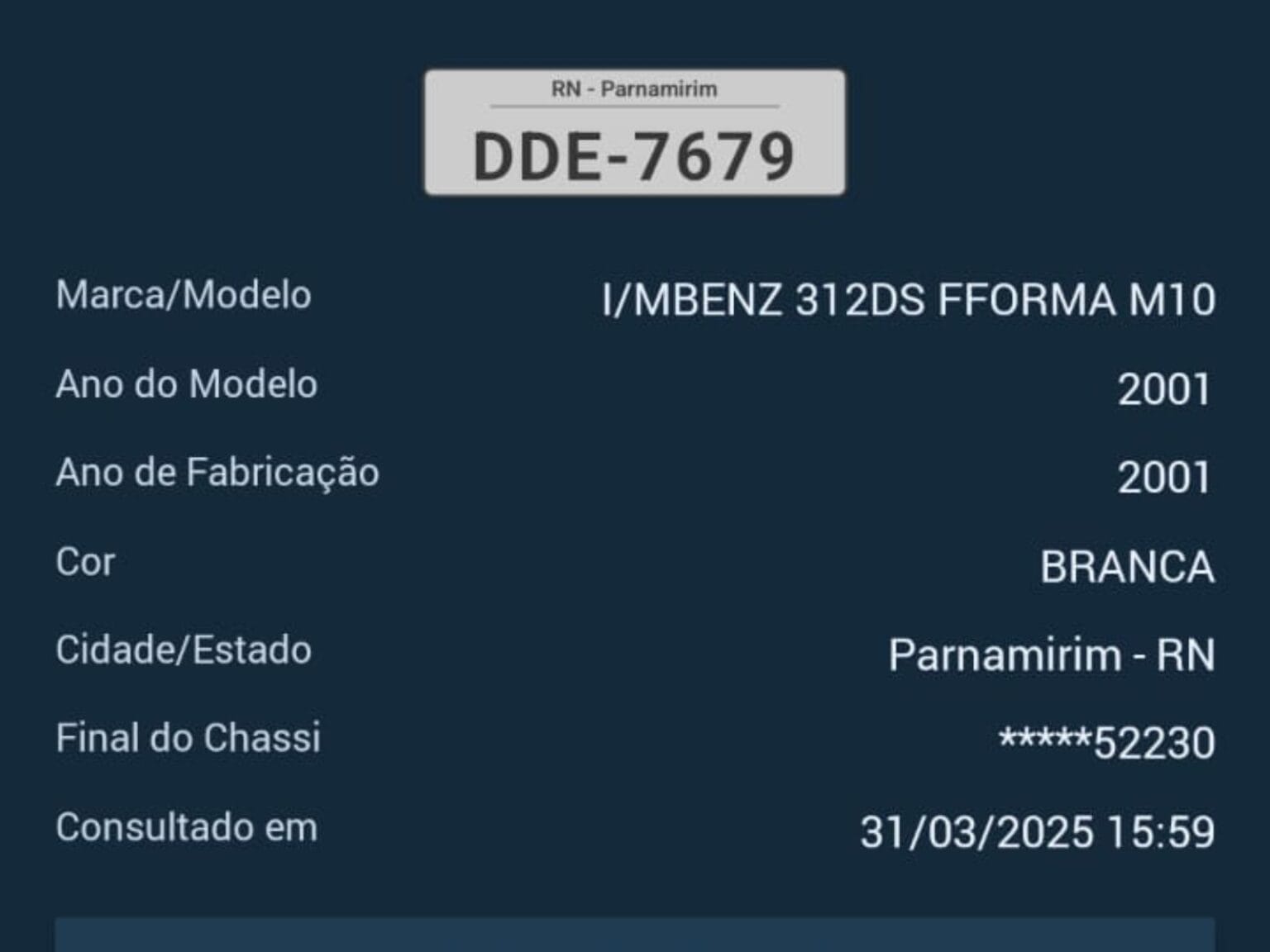 Van com 24 anos de fabricação circula em linha do Interbairros de ...